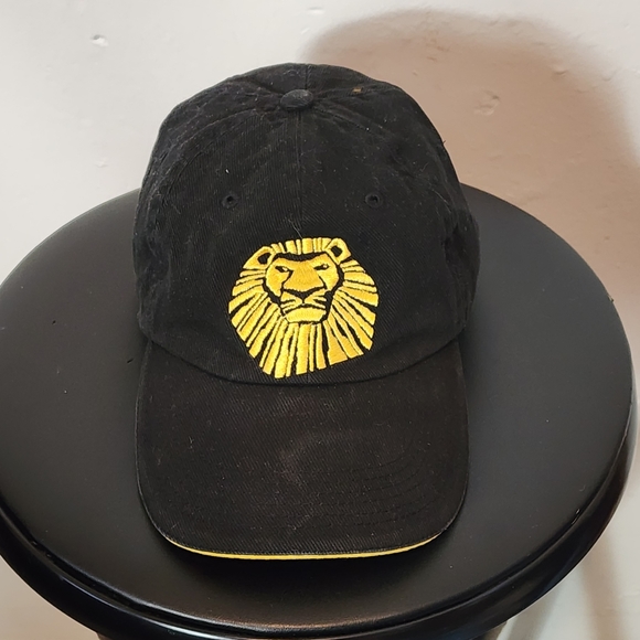 Disney | Accessories | Disneys The Lion King Hat Embroidered Baseball ...